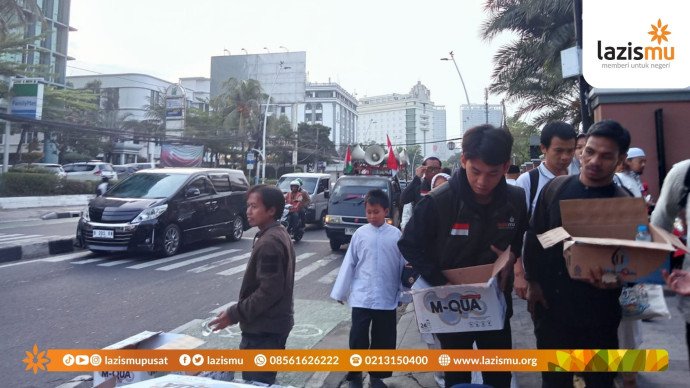 Lazismu di Tengah Aksi Aliansi Rakyat Indonesia Bela Palestina - Lazismu