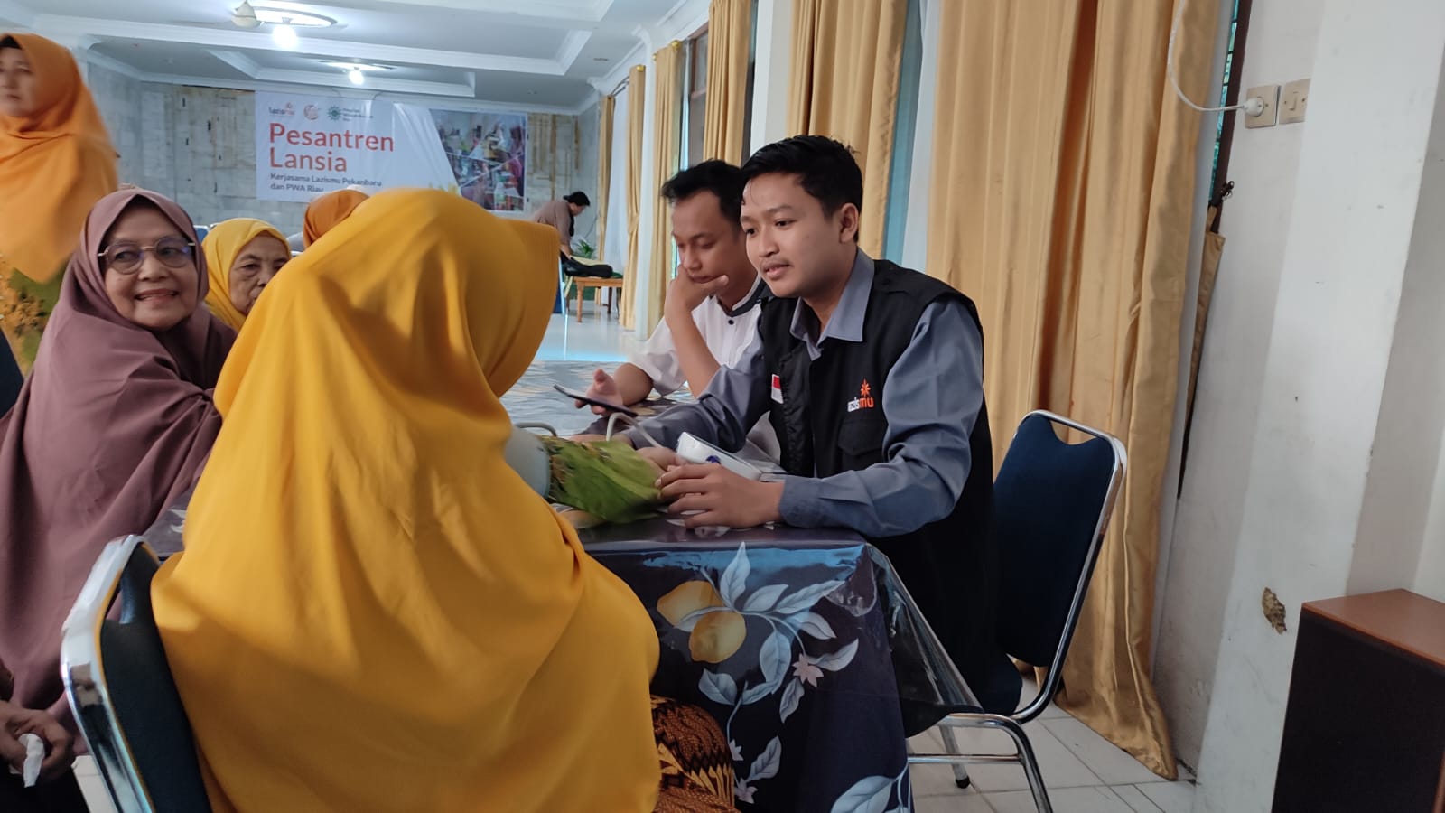 PESANTREN LANSIA RAMADHAN 1445 H LAZISMU DI PEKANBARU RESMI DIBUKA ... PESANTREN LANSIA RAMADHAN 1445 H LAZISMU DI PEKANBARU RESMI DIBUKA ...
